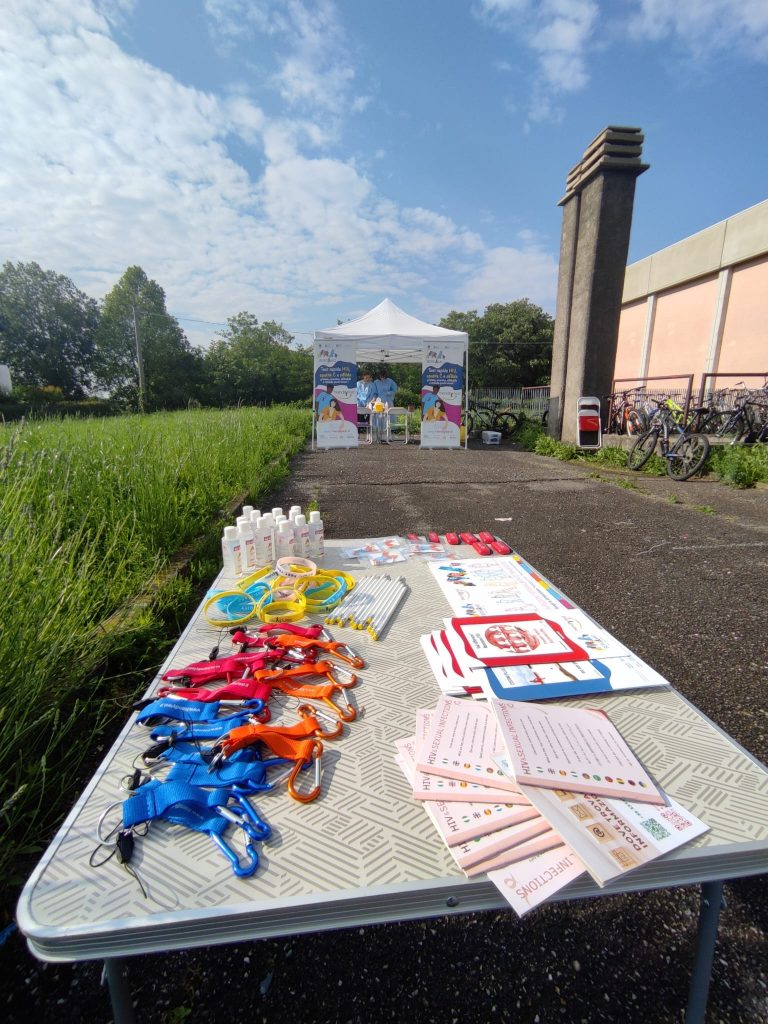 #cHIVuoleconoscere - Fast-Track School | Vivere al sole